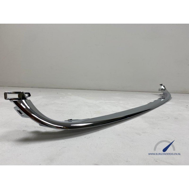 Fiat 500 2015+ Sierlijst chroom onder in voorbumper